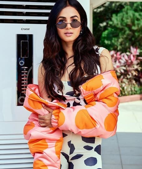 Sonal Chauhan Biography, Wiki, Height, Age, Boyfriend & More ...